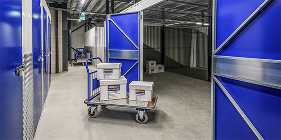 Self storage Bristol Pennywell Road | Lowest Price Guarantee | Safestore
