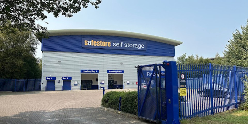 Self Storage Bristol Filton | Lowest Price Guarantee | Safestore