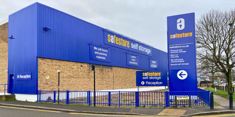 Self Storage Stanmore | Lowest Price Guarantee | Safestore